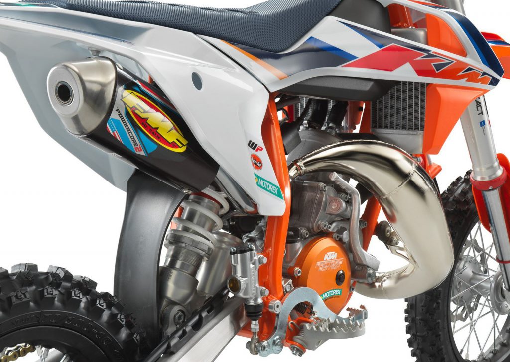 FOTOS: KTM 50 SX Factory Edition - MOTOMUNDO